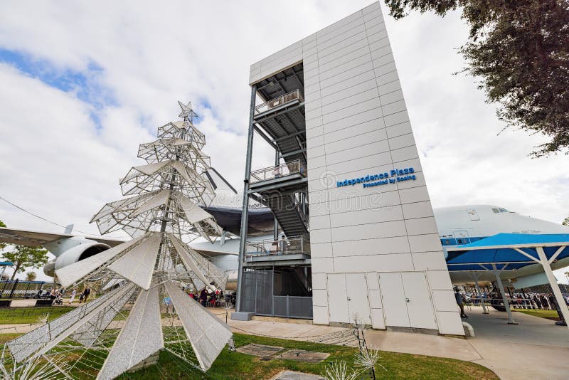 Independence Plaza at Space Center Houston Editorial Stock Image ...