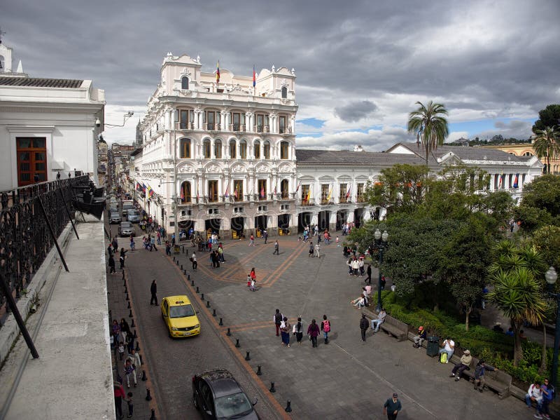 385 Independence Square Ecuador Stock Photos - Free & Royalty-Free ...