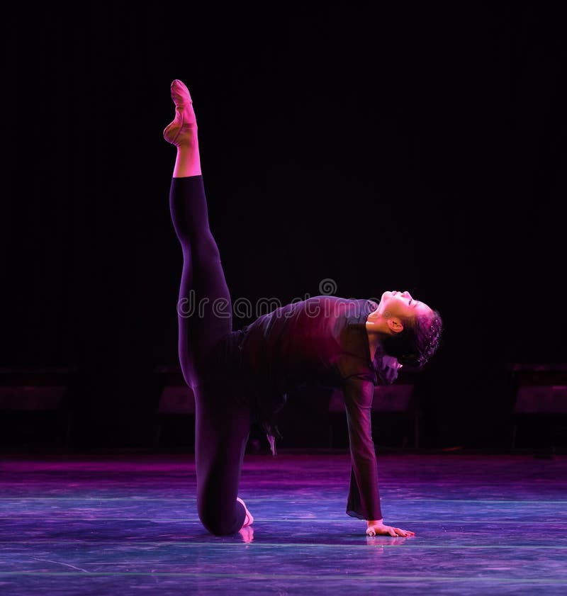 Independent Training-Physique Training Courses Editorial Photo - Image ...