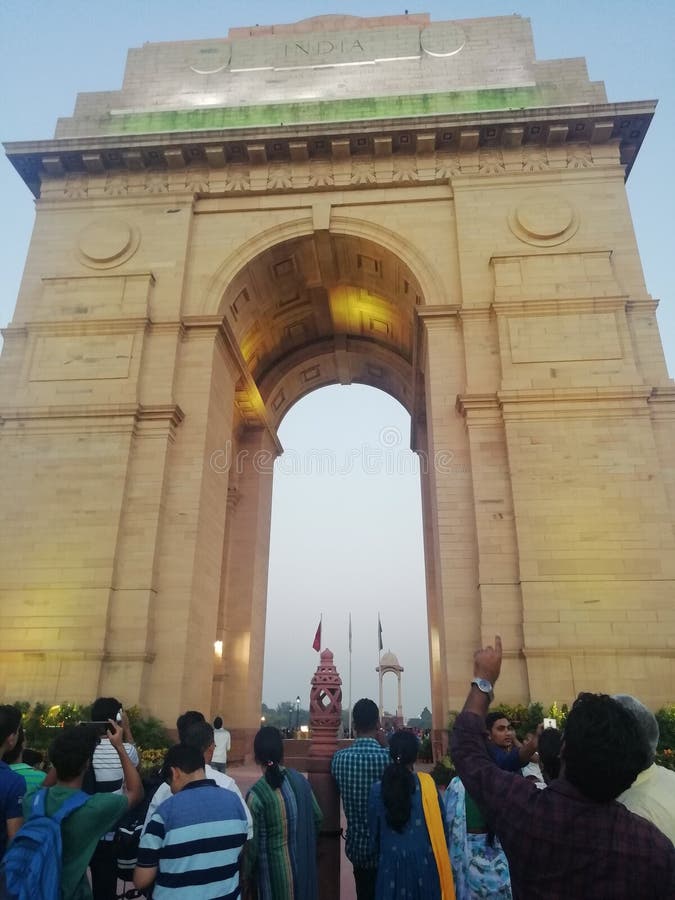 India gate Delhi editorial photo. Image of historical - 166019406