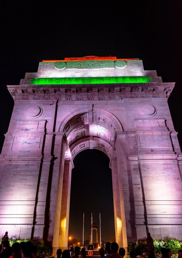 India Gate at New Delhi. editorial photography. Image of asia - 163748142