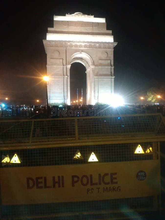India gate editorial stock photo. Image of delhi, india - 118546148