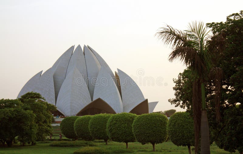 India Lotus Temple editorial stock photo. Image of asia - 31407173