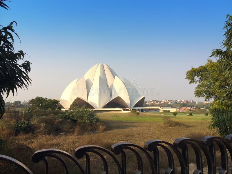 India. New Delhi, Lotus Temple Stock Photo - Image of famous, house ...