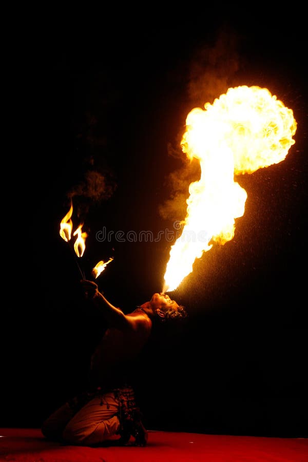 Indian Acrobat Fire Dancer India Fire Artist Flame Thrower Fire Dancer ...