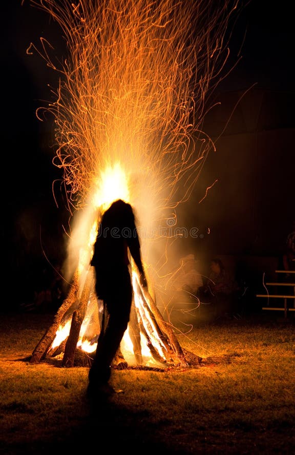 Indian and Bonfire stock image. Image of authentic, aboriginal - 19817993