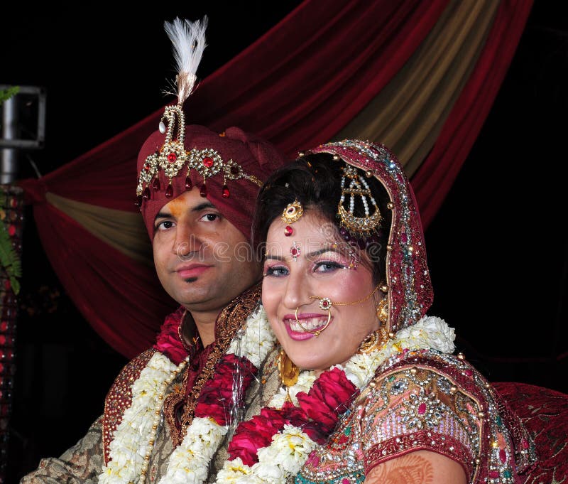 Indian bride and groom stock photo. Image of jewellery - 27803042