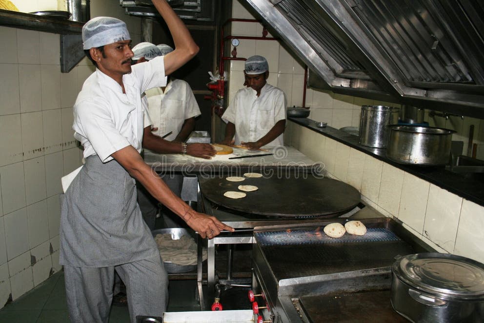 Indian chef editorial photography. Image of pastry, indian - 18431947