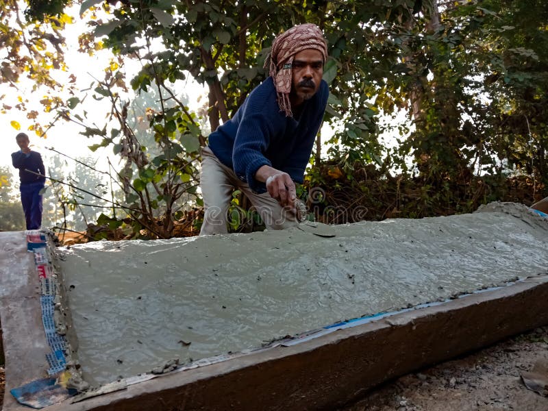 3+ Applying cement Free Stock Photos - StockFreeImages