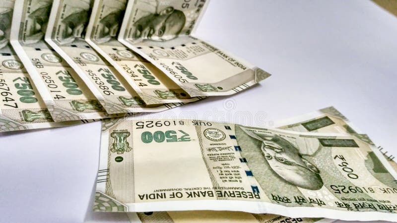 Indian Currency 500 Rs Note Stock Image - Image of rupees, note: 106727655