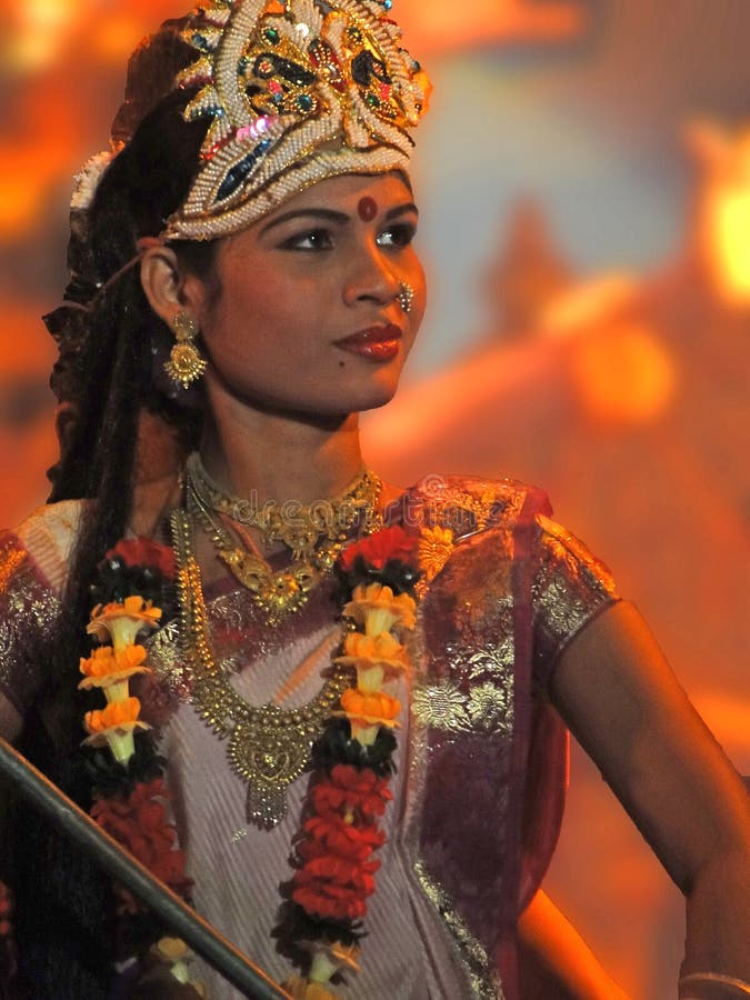 Indian Dancer Performs Classical Dance Editorial Stock Photo - Image of ...