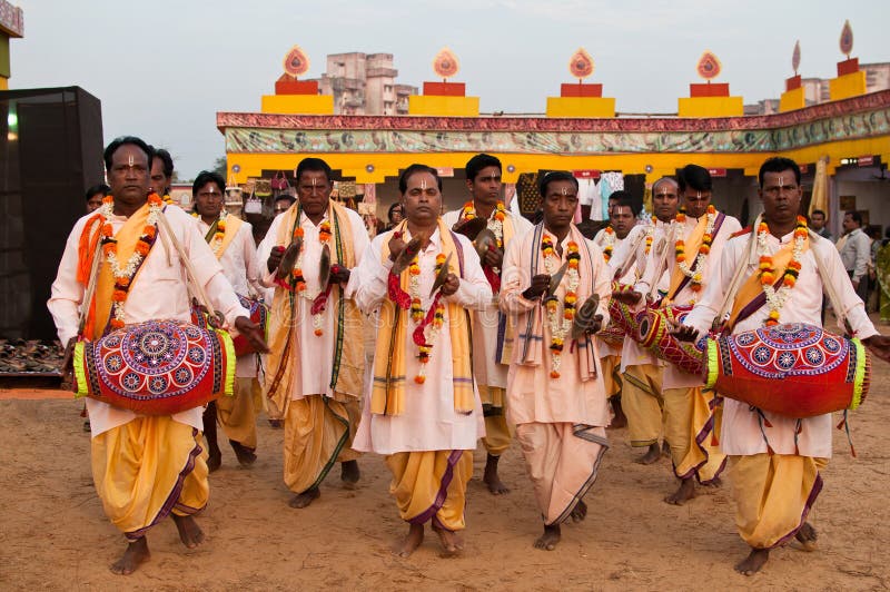 Indian Folk Singers Performing Editorial Stock Photo - Image of event ...