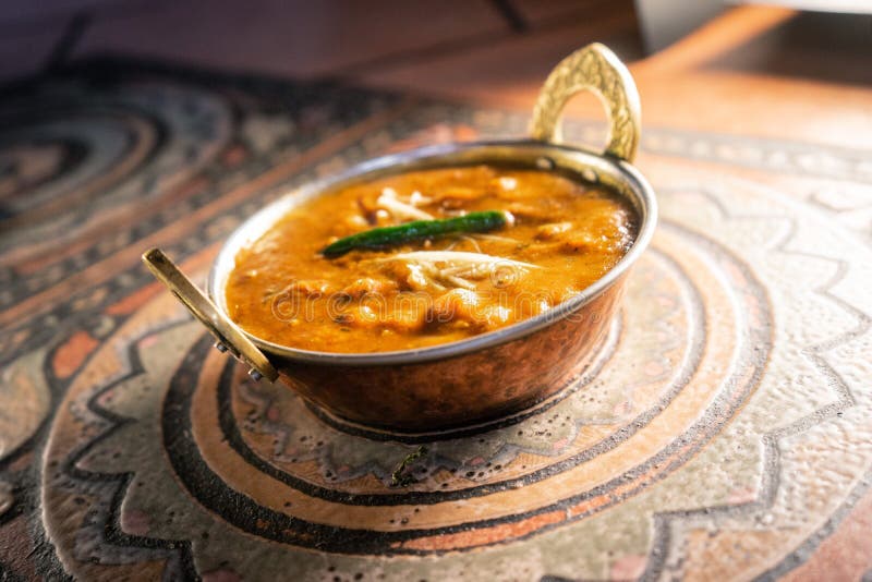 110 Selection Indian Takeaway Curry Food Stock Photos - Free & Royalty ...