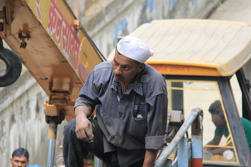 Indian labor editorial stock photo. Image of hard, hours - 41303373