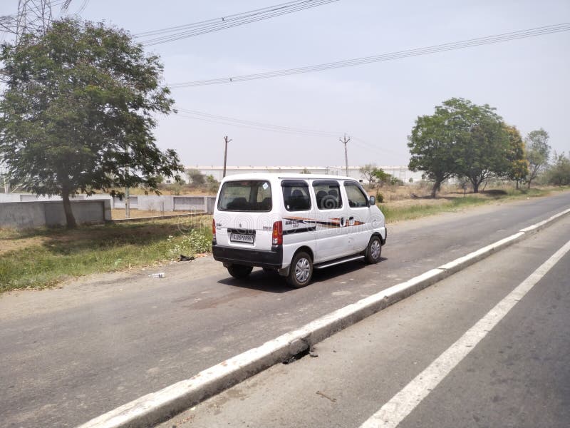 Indian local car editorial stock photo. Image of freeway - 217606718