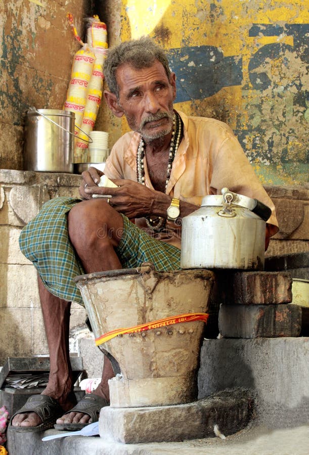Indian Man Preparing Masala Chai Editorial Photo - Image of fresh ...