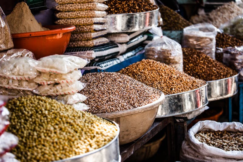 Indian Marketstall Selling Ingredients Stock Image - Image of orange ...