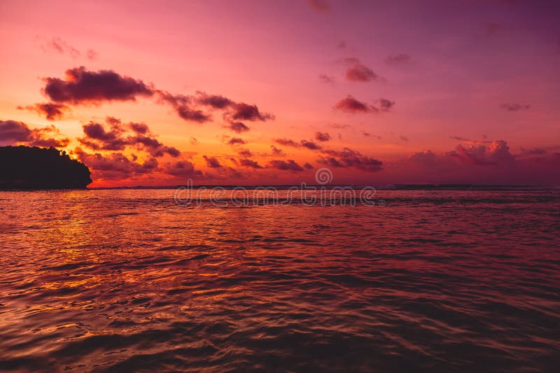 Indian Ocean and Sunset with Clouds. Ocean with Sunset Colors Stock ...
