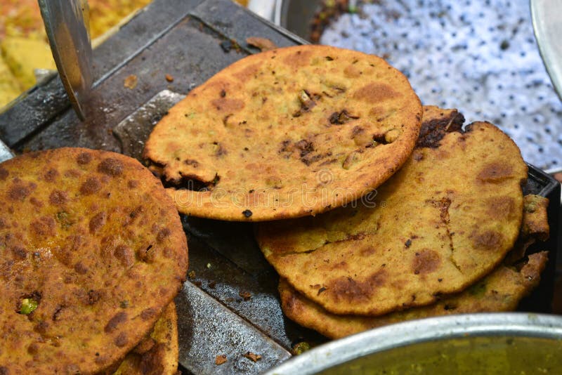 Indian Parantha (stuffed Indian Bread) Stock Photo - Image of round ...