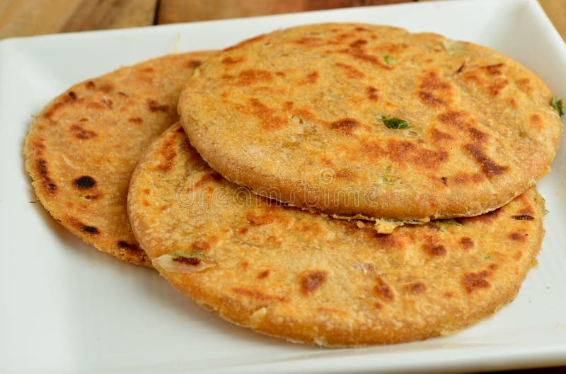 Indian Parantha (stuffed Indian Bread) Stock Photo - Image of round ...