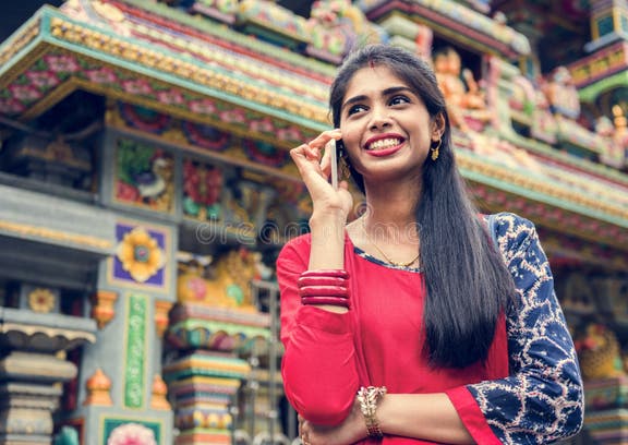 Indian People Using Mobile Phone Stock Photo - Image of hindu, device ...