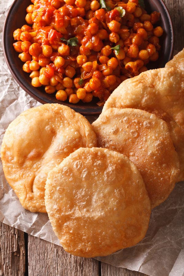 Indian Puri Bread Table Vertical Top View Stock Photos - Free & Royalty ...