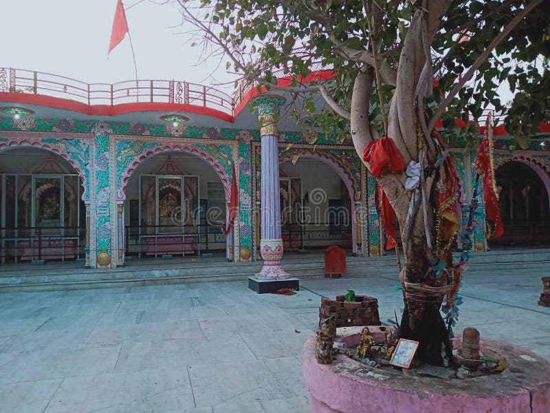 Indian regional temple editorial photography. Image of chapel - 193519992