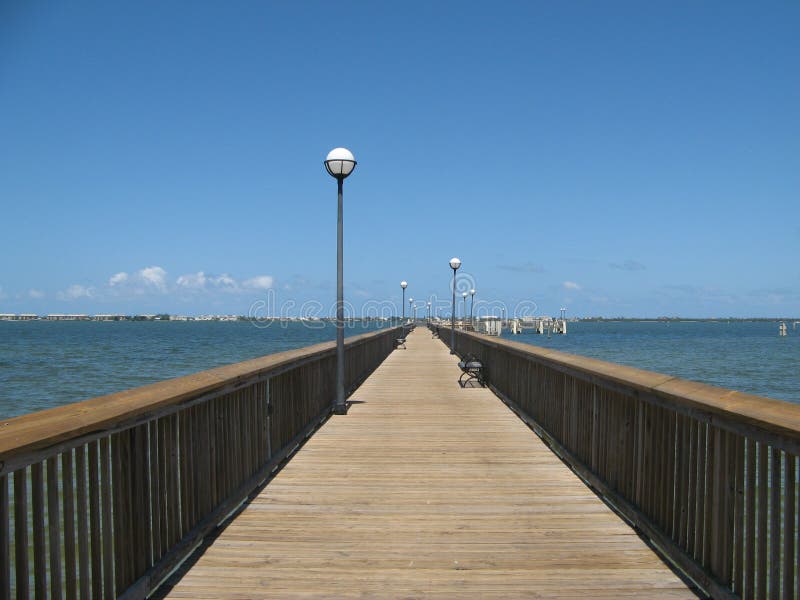 Historic Melbourne Beach Pier Editorial Image - Image of scenic ...