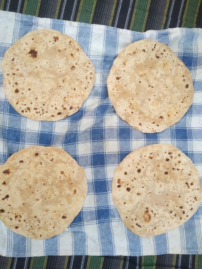 Indian Roti& X28;wheat Bread& X29; on the Cloth Stock Image - Image of ...