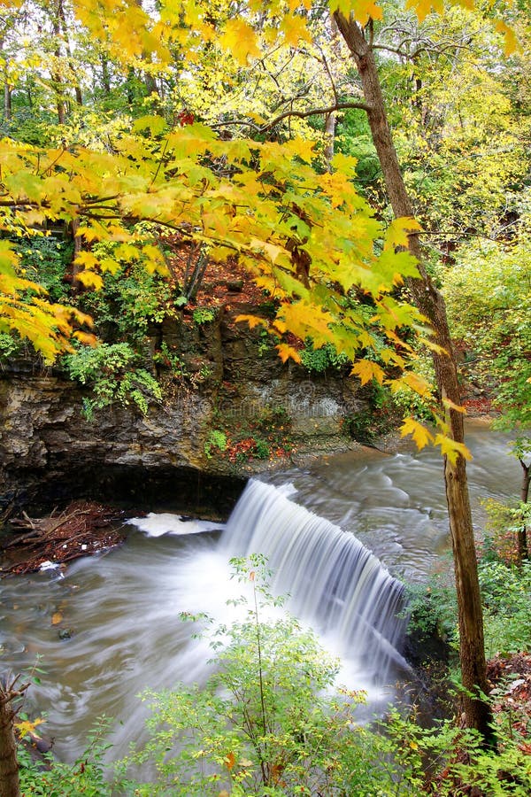 Indian Run Falls Park in Autumn, Dublin, Ohio Stock Image - Image of ...