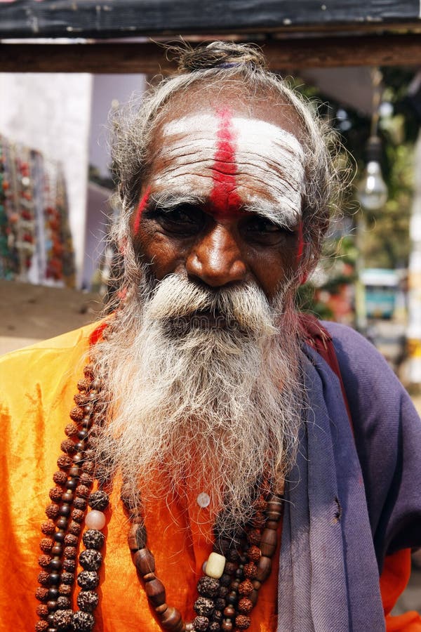 Indian sadhu editorial photography. Image of beard, karakundi - 25139937