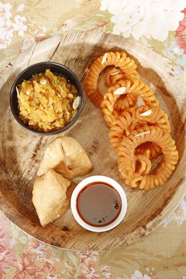 Indian Snacks Samosa Halwa & Imerti Stock Image - Image of jalebi, peas ...