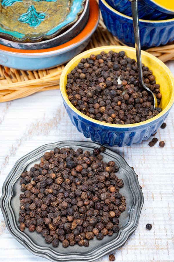 Indian Spices Collection, Dried Black Peppercorns, Kitchen Spices Stock ...