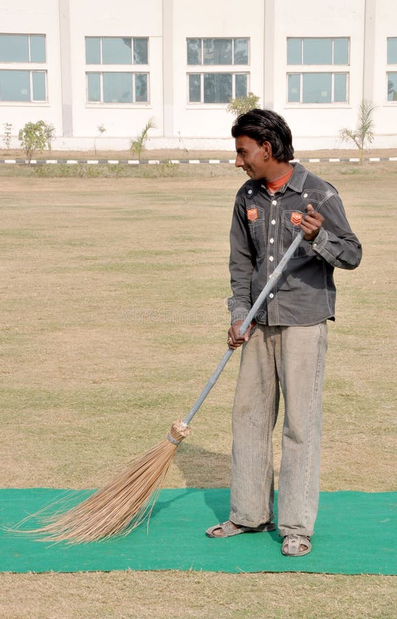 Indian street sweeper editorial image. Image of street - 17625365