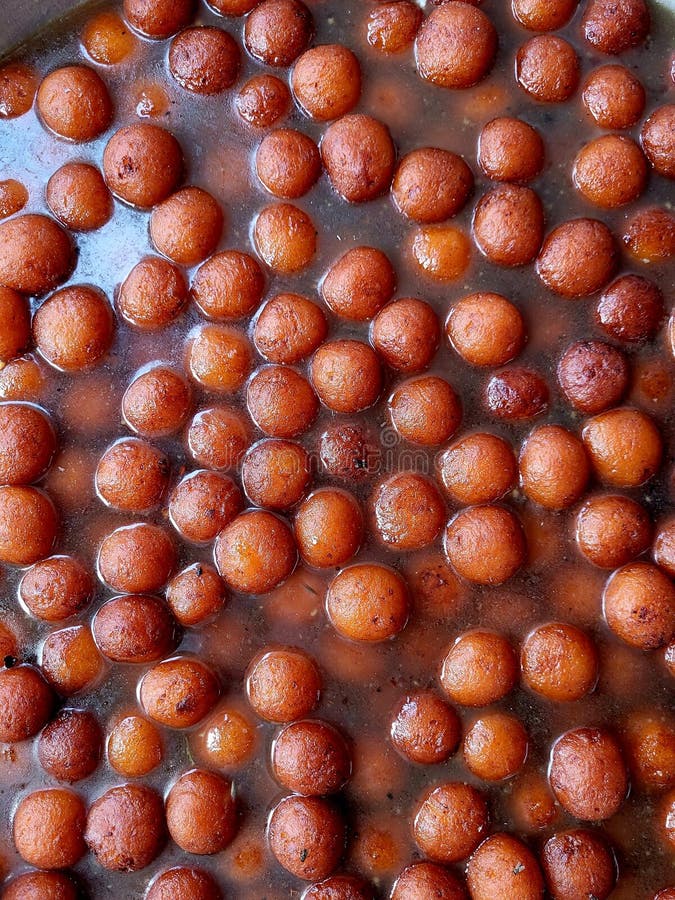 Indian Sweet Rasgulla Gulabjamun Stock Photo - Image of tree, berry ...