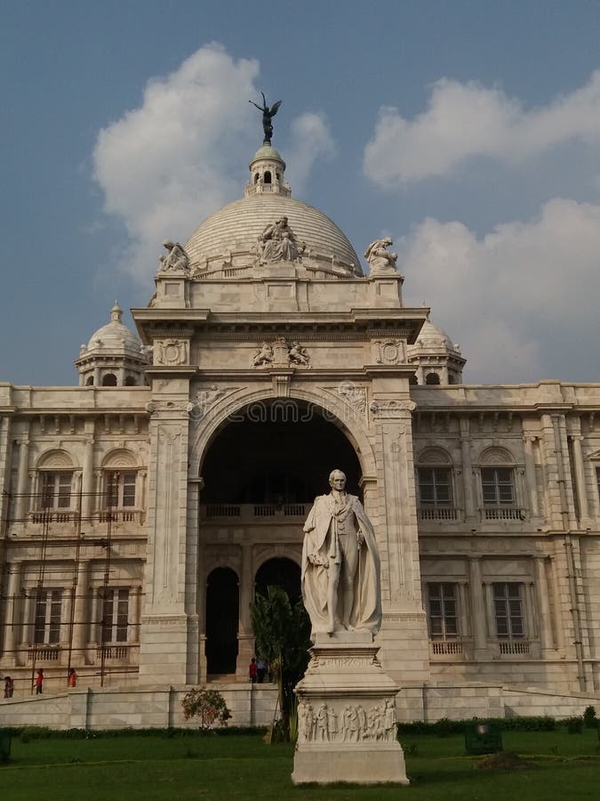 This is a indian tample editorial photo. Image of ball - 169013726