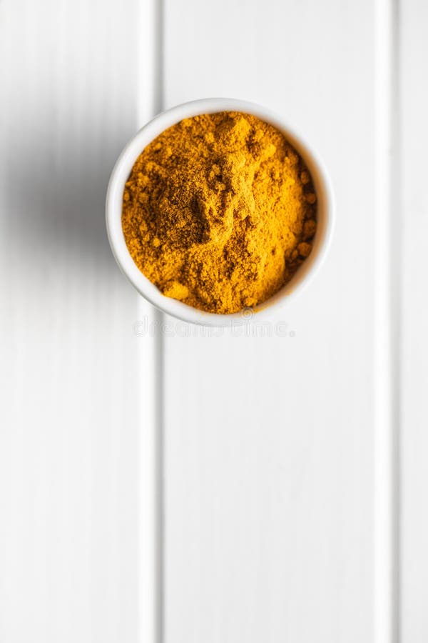 Indian Turmeric Powder. Turmeric Spice. Ground Turmeric In Bowl Picture ...