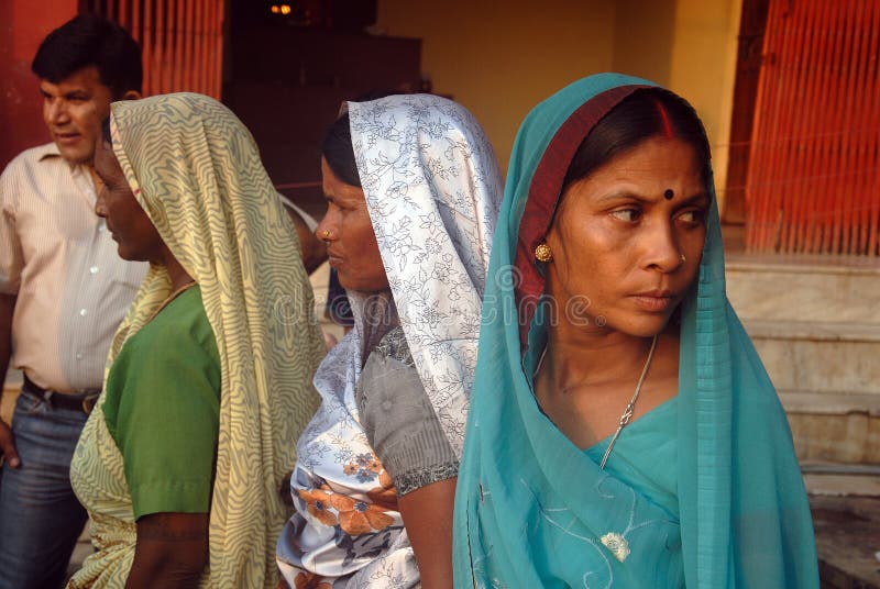 Indian Women editorial stock photo. Image of river, ethnic - 20897113
