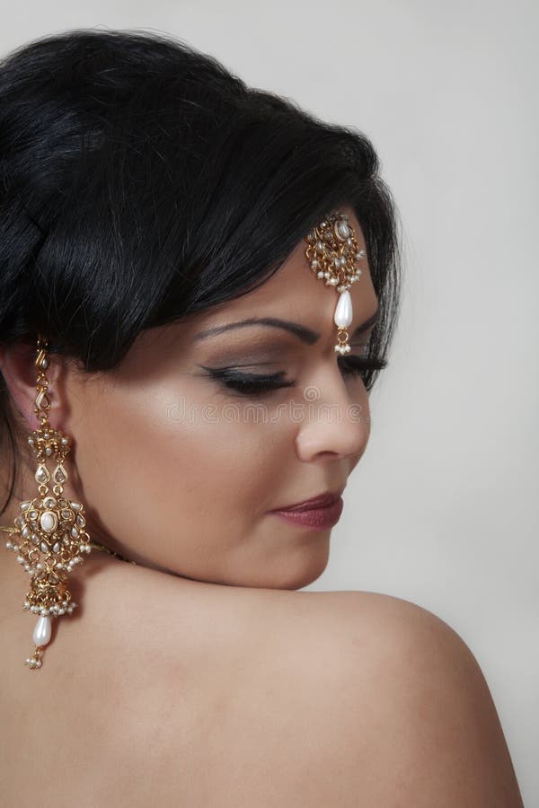 Indian women stock image. Image of costume, glamour, sari - 24503461