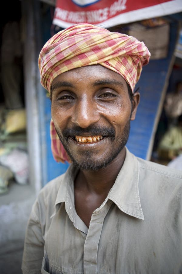 Indian worker editorial photo. Image of foulard, poverty - 15440606