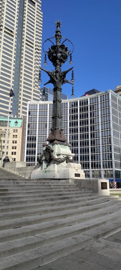 Indianapolis, Indiana Downtown Editorial Photo - Image of statue ...