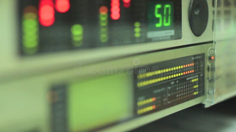 Volume Meter, Power Amplifier, Sound Level, Speedometer Animation ...