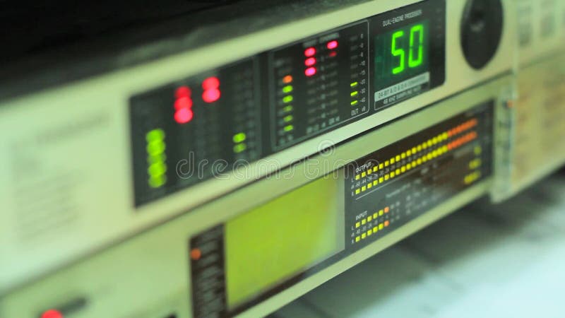 Volume Meter, Power Amplifier, Sound Level, Speedometer Animation ...