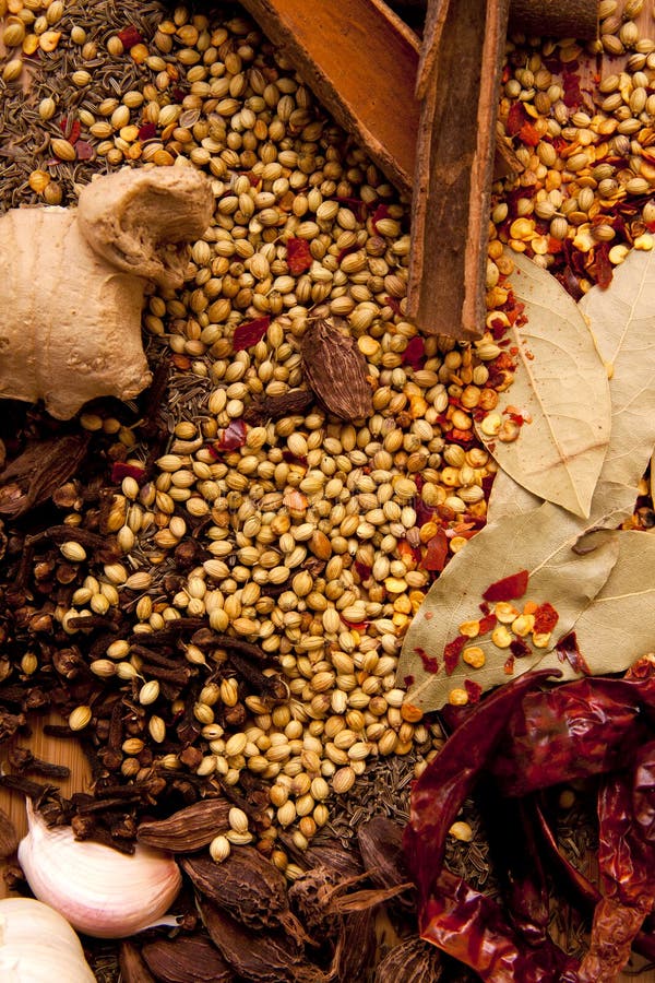 Geassorteerde Droge Kruiden En Kruiden Stock Foto - Image of koekjes ...