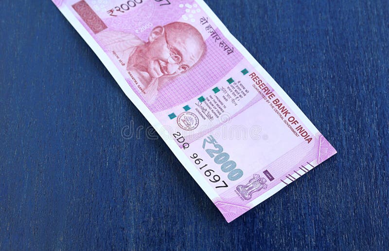 Zwei Tausend Rupien, Indisches Geld Und Banknoten 2.000 Rupien ...