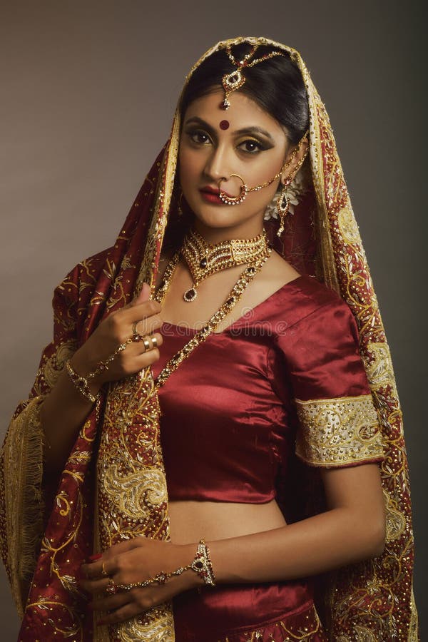 Ritualer I Indiskt Hinduiskt Bröllop Arkivfoto - Bild av folk, efter ...