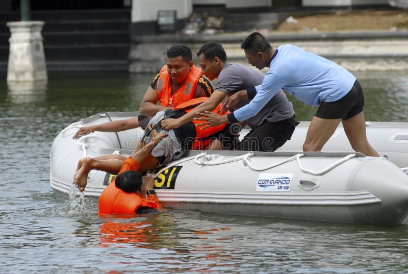 INDONESIA DISASTER LOSS editorial stock photo. Image of suffered - 50370653