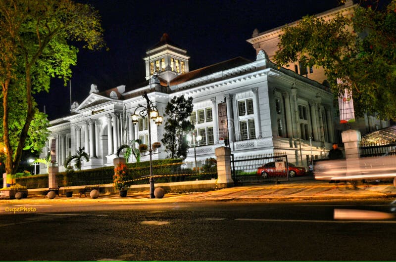 Indonesian Bank Building editorial photography. Image of java - 60387182
