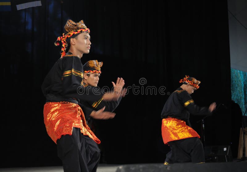 Indonesian folklore editorial photo. Image of celebration - 21359121