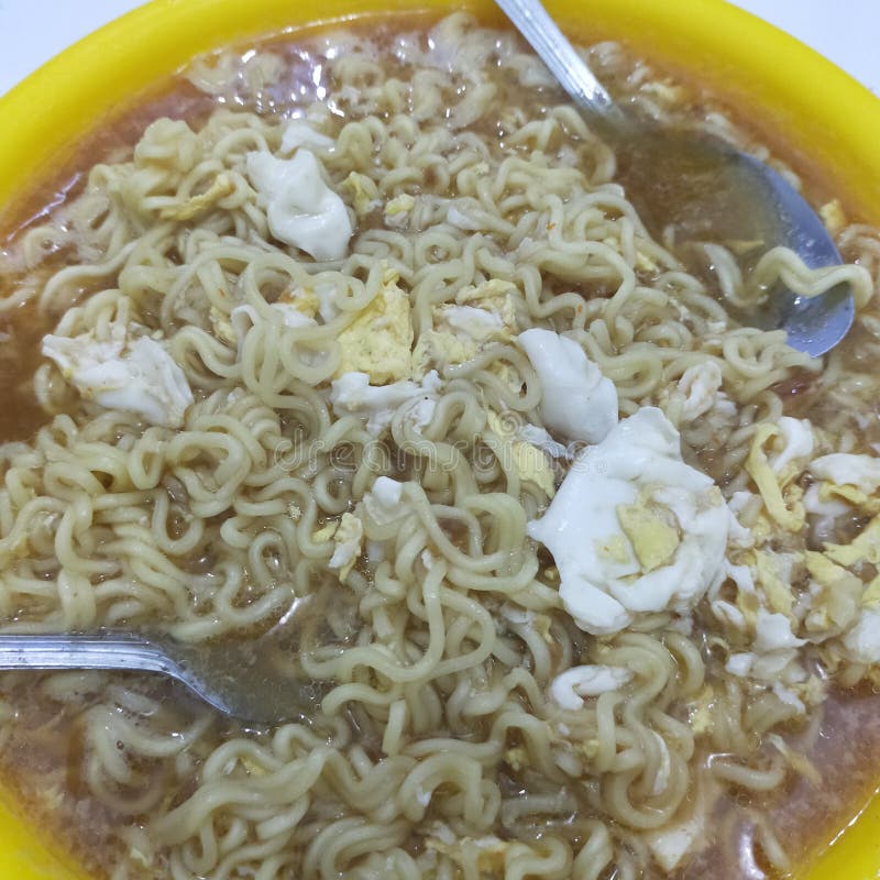 Indonesian Indomie noodles stock image. Image of vegetable - 263810845